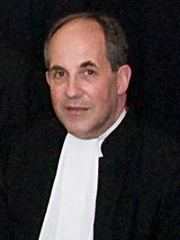 International Prosecutor Dan Saxon '88 to Teach at Cambridge | School ...